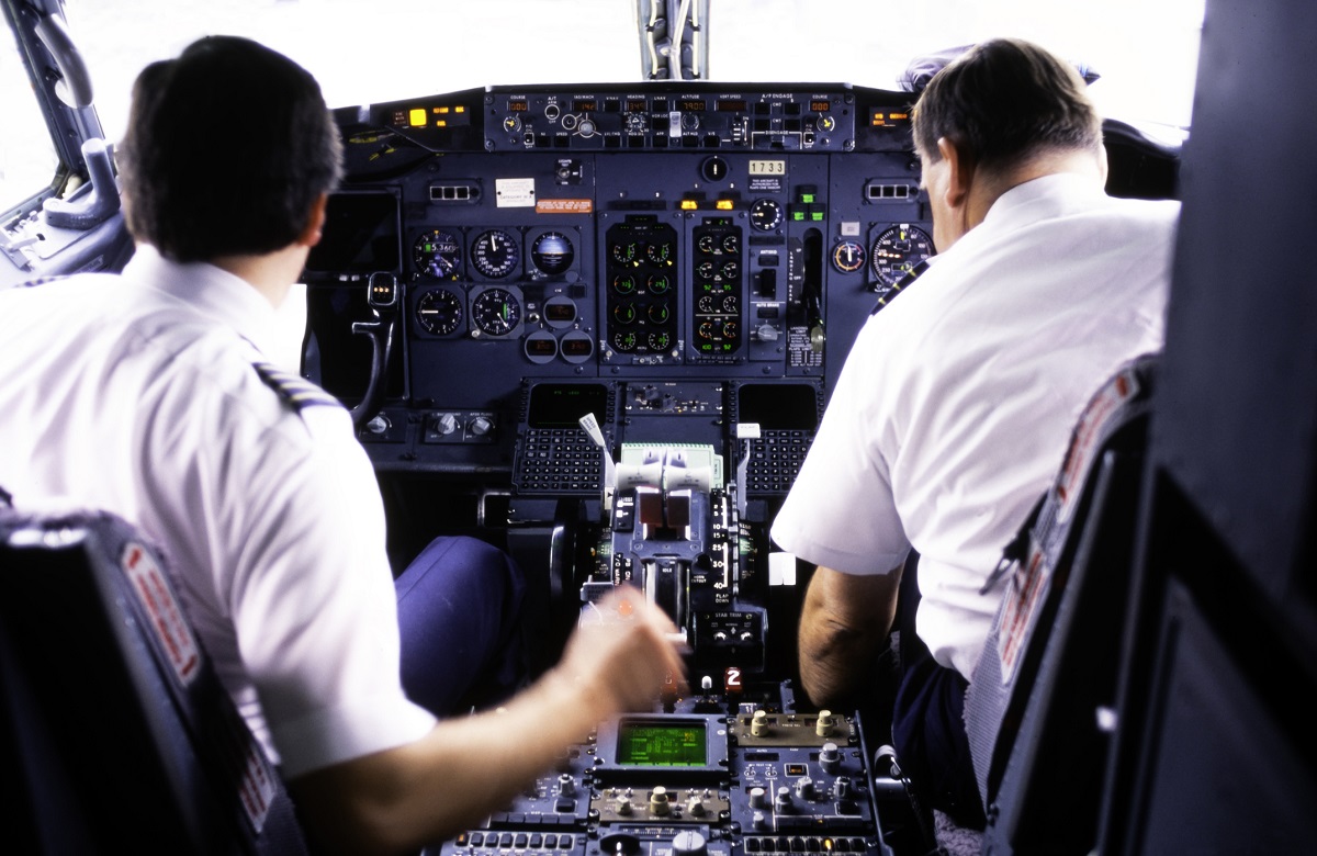 Boeing in Trouble Again as Crack Found in Cockpit Window Mid-Flight