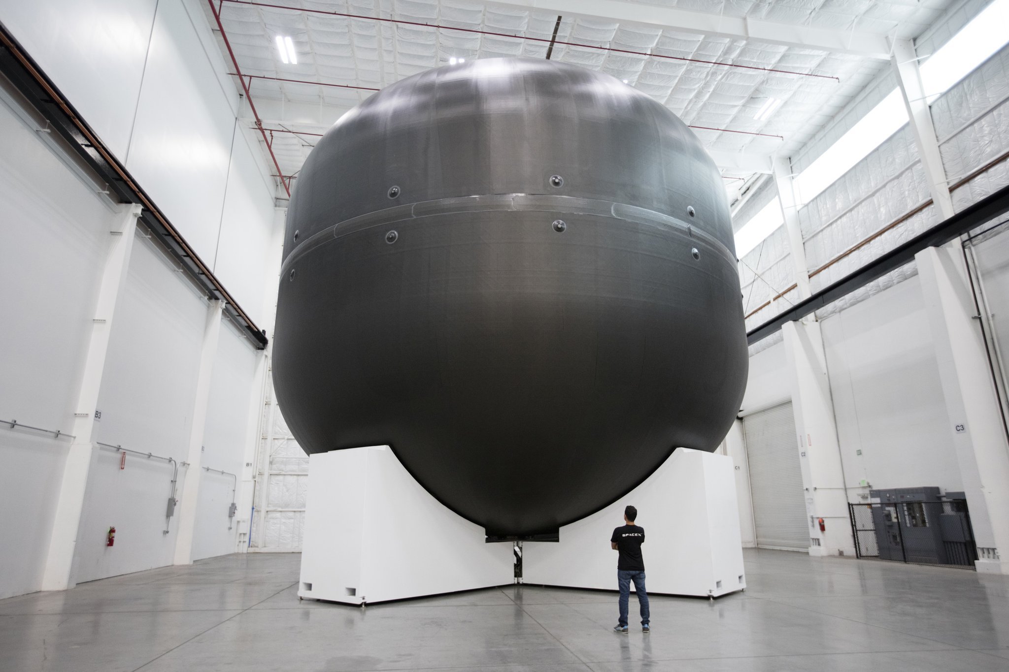 SpaceX Successfully Tests its Mars Ship Out at Sea