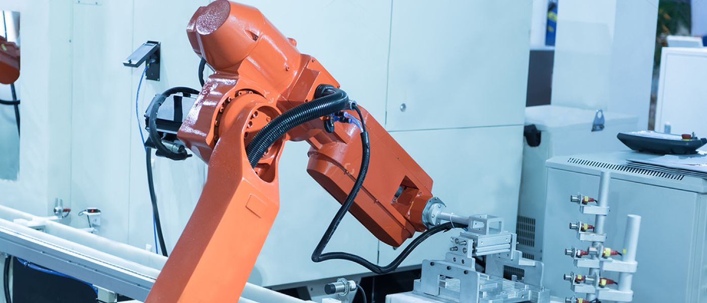 This Robot Manipulates Objects and Shares What It Learns With the Hive Mind