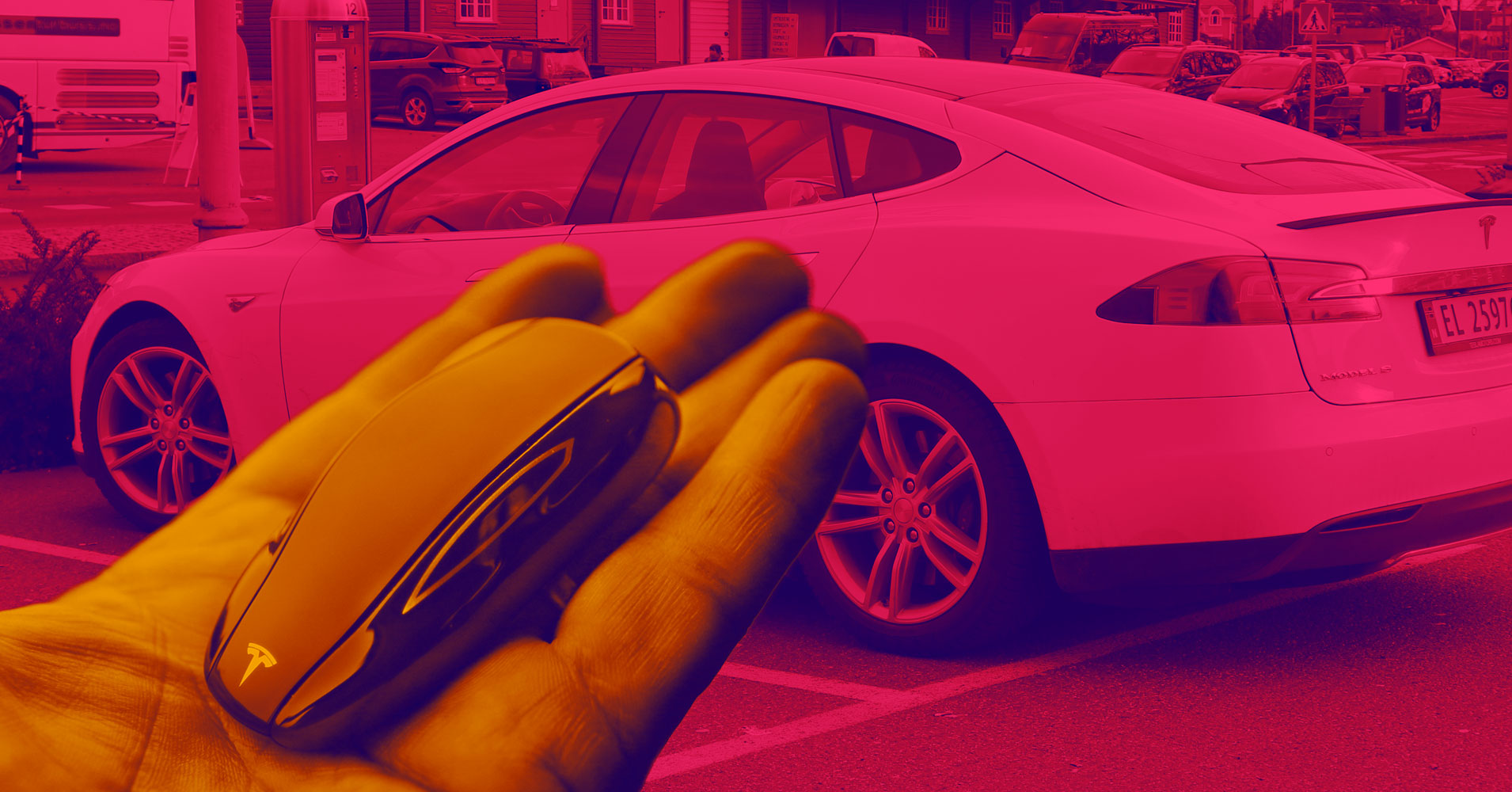 Musk: You'll Be Able to Remote Control Your Tesla Within 6 Weeks