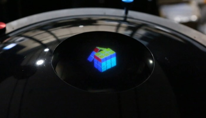 Hologram First: Scientist Create Color Holograms Using Nanoblocks