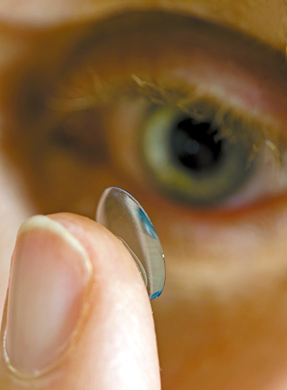 These 'Smart Contacts' Help Predict Disease That Can Cause Blindness