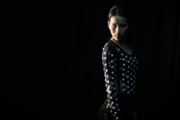 Teslasuit: This Full Body Suit Lets You Feel Virtual Reality