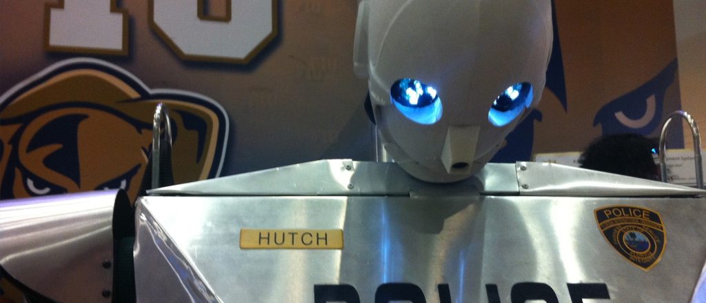 Real-Life RoboCop: Dubai's Police Force is Getting Android ...