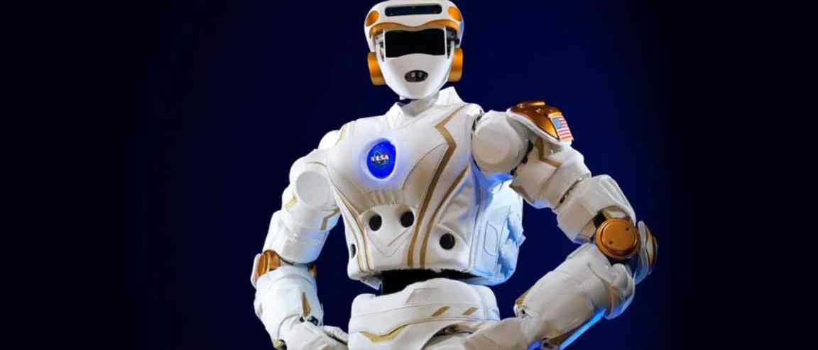 Extreme Mars: Future Missions May Be Assisted by Humanoid Robots