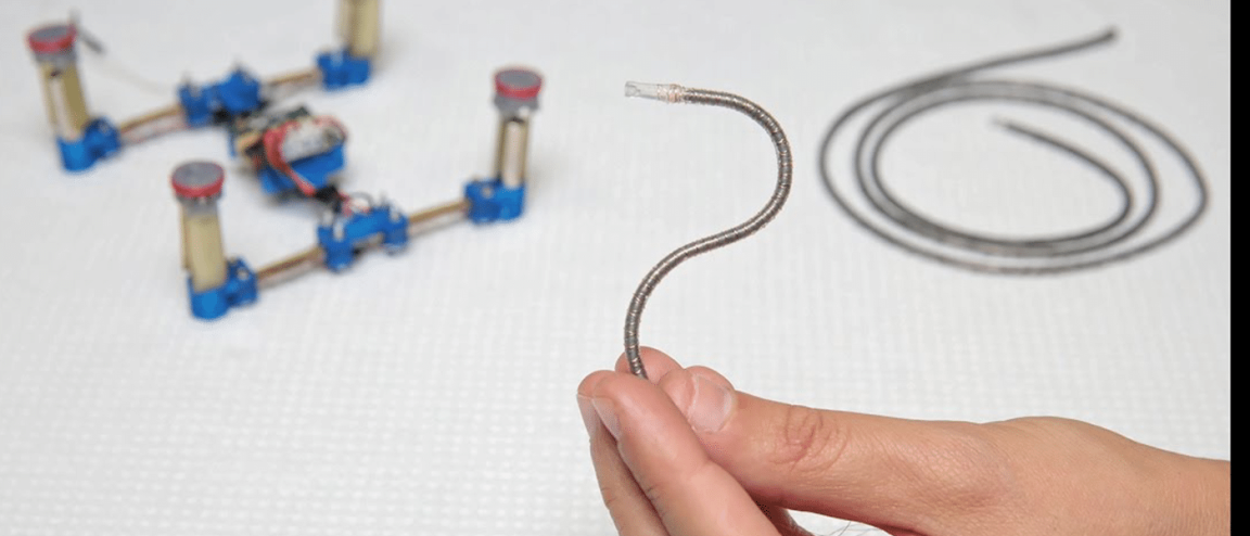 This "Self-Healing" Thread Can Alternate Between Firm and Flexible