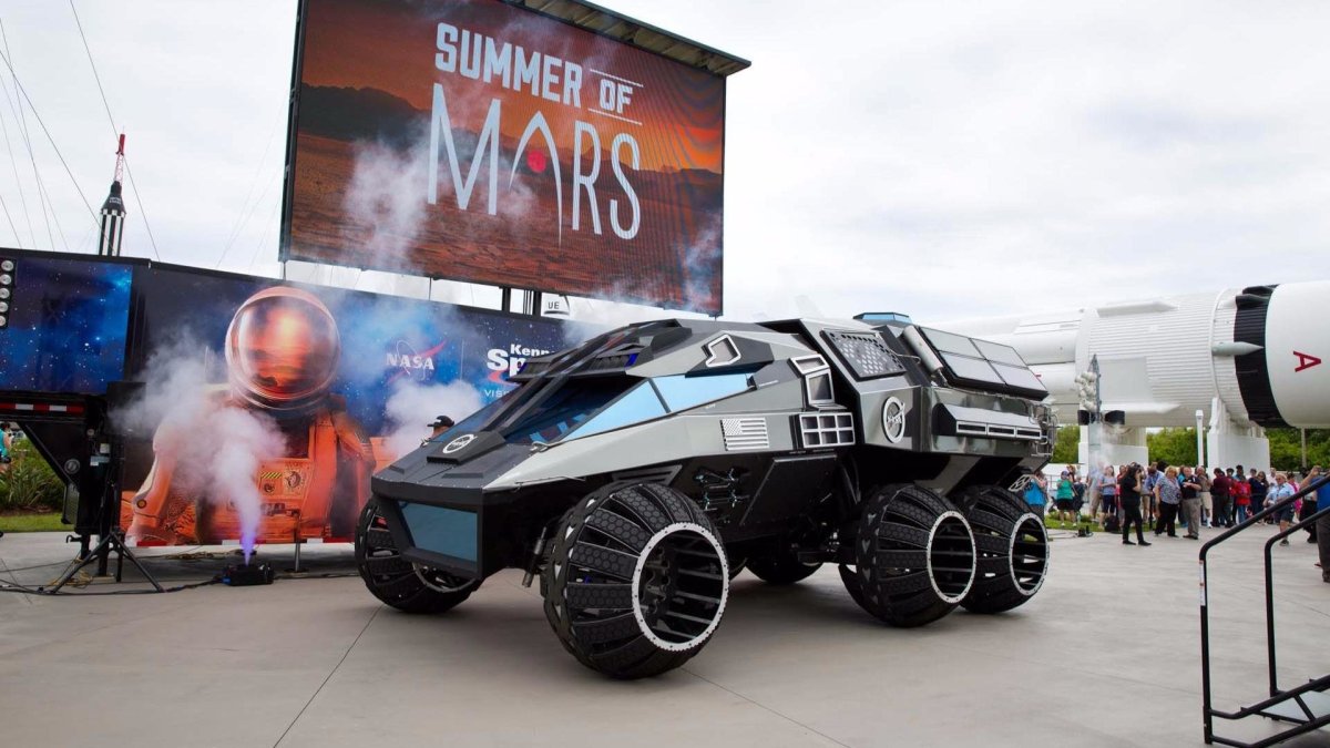 NASA Unveiled a Rover Concept That Could Be the Future of Human ...