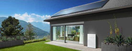 Tesla's Providing Powerpacks to the World's First Solar and Wind Energy ...