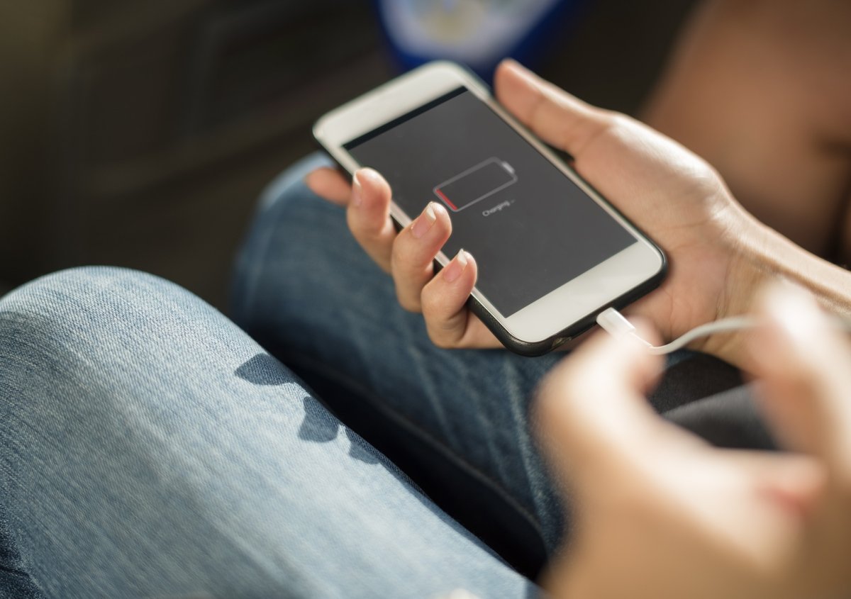 New Wonder Material Will Allow You To Charge Devices in Minutes