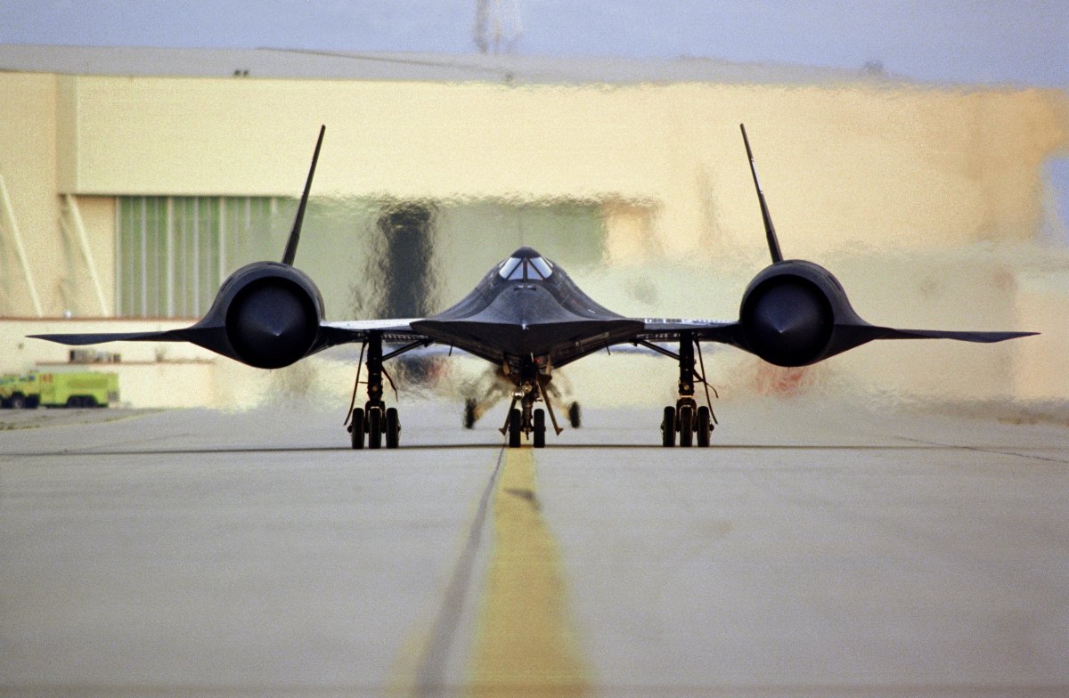 See Newly Released NASA Footage of the Fastest Plane Ever Flown