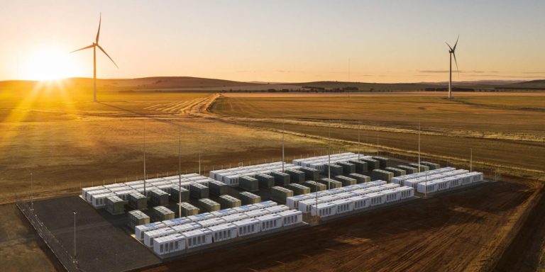 Tesla Gets Green Light To Create The World’s Largest Virtual Solar ...