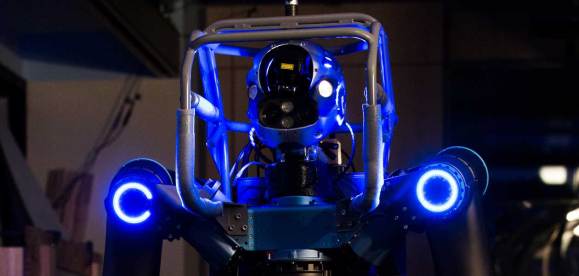 Humanoid Robots Are Beating Each Other to Pulp in an Underground Fight Club