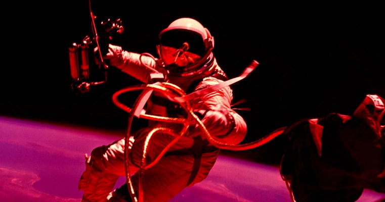 Alarming Research: Zero Gravity Makes Astronauts' Brains Age Faster