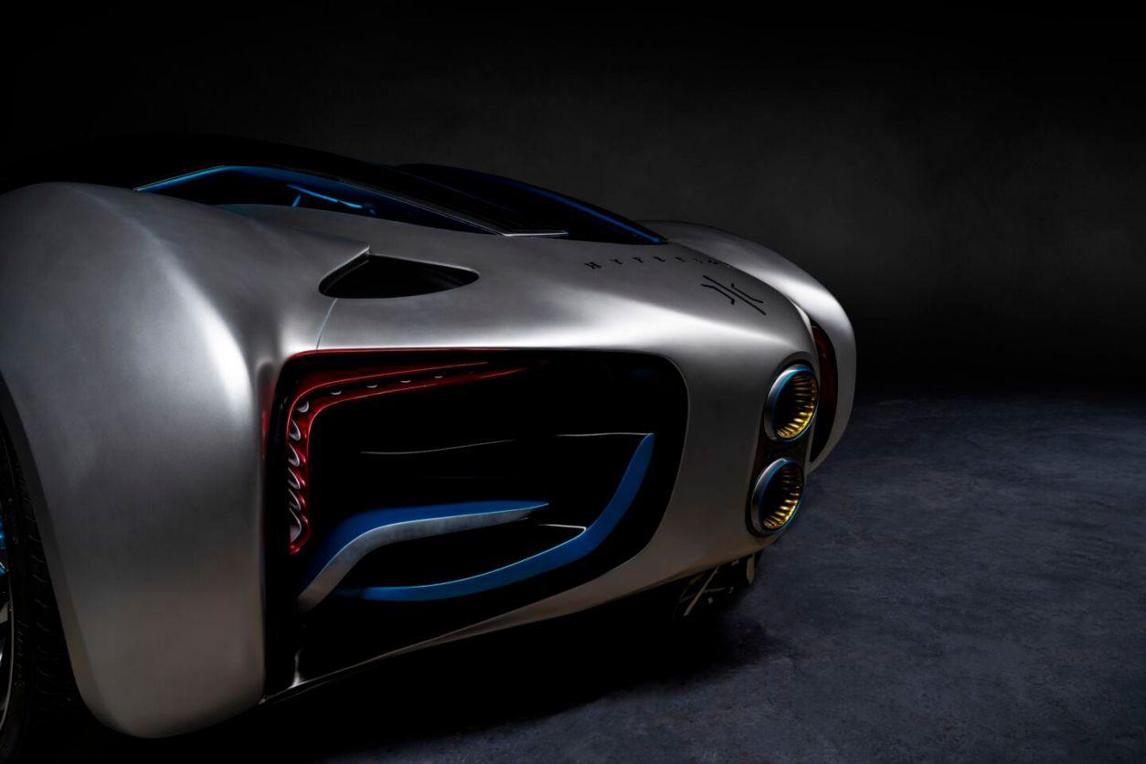 This Beast of a Hydrogen-Powered Hypercar Has a 1,000 Mile Range