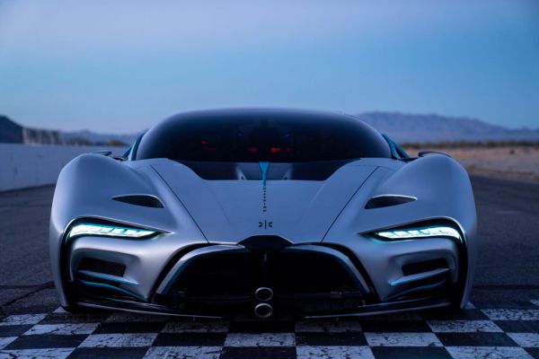 This Beast of a Hydrogen-Powered Hypercar Has a 1,000 Mile Range