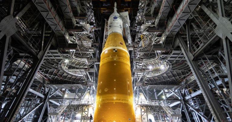 Video Shows Lightning Striking NASA's New Moon Rocket