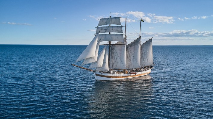 World's Largest Sail-Powered Cargo Ship Has Embarked Maiden Atlantic ...