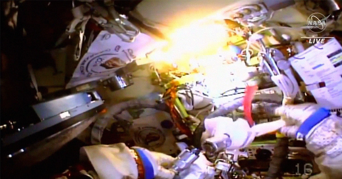 Cosmonaut Told to "Drop Everything" and Return to Airlock