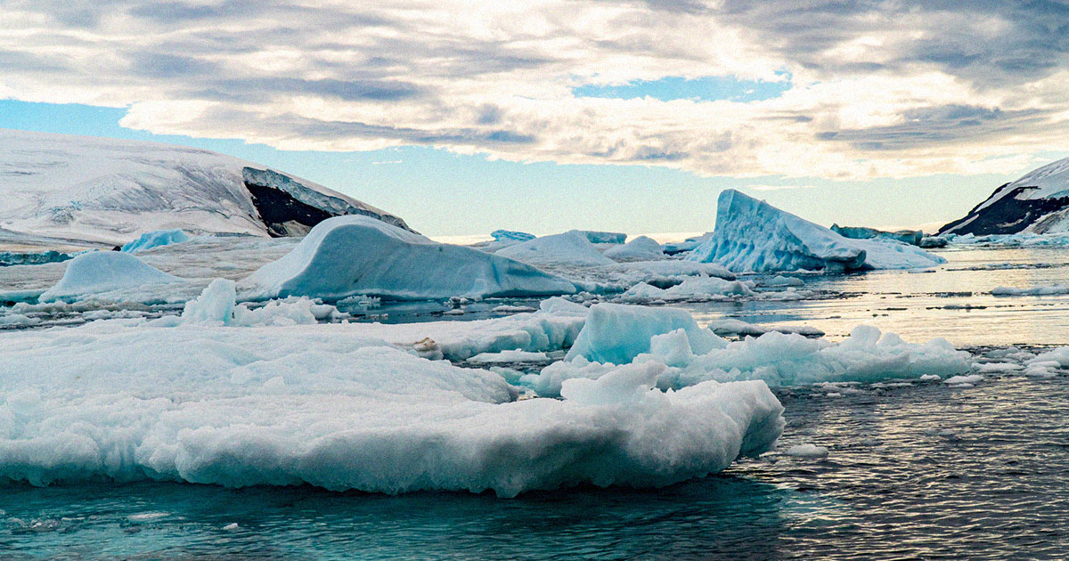 World's Biggest Ice Sheet in Antarctica in Serious Trouble Due to ...