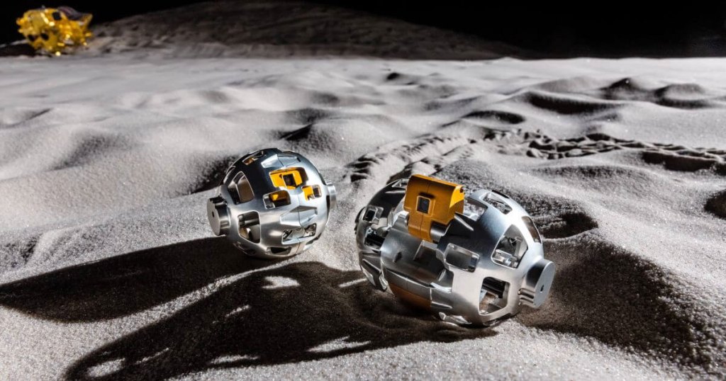 Japanese Moon Mission Carrying Weird Rolling Robot