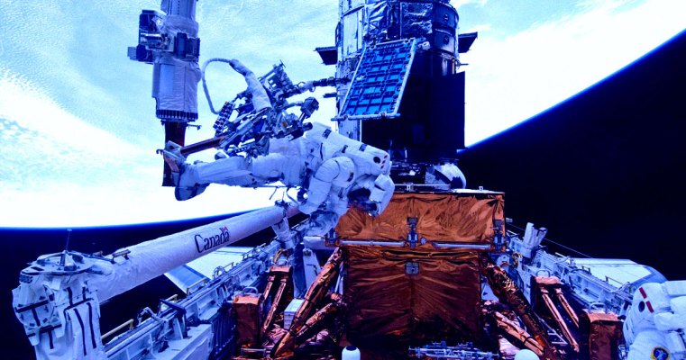 NASA Experts Concerned Billionaire Space Tourist Will Accidentally ...