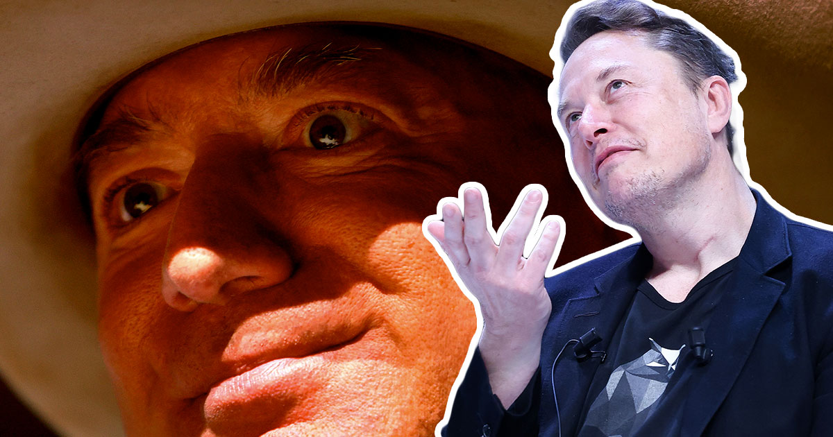 Elon Musk Explodes With Fury at Jeff Bezos