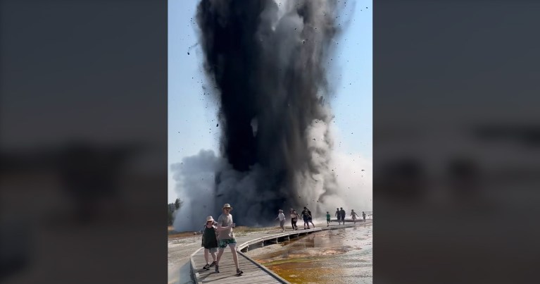 Scientists Say Huge Hydrothermal Explosion at Yellowstone Not Sign of ...