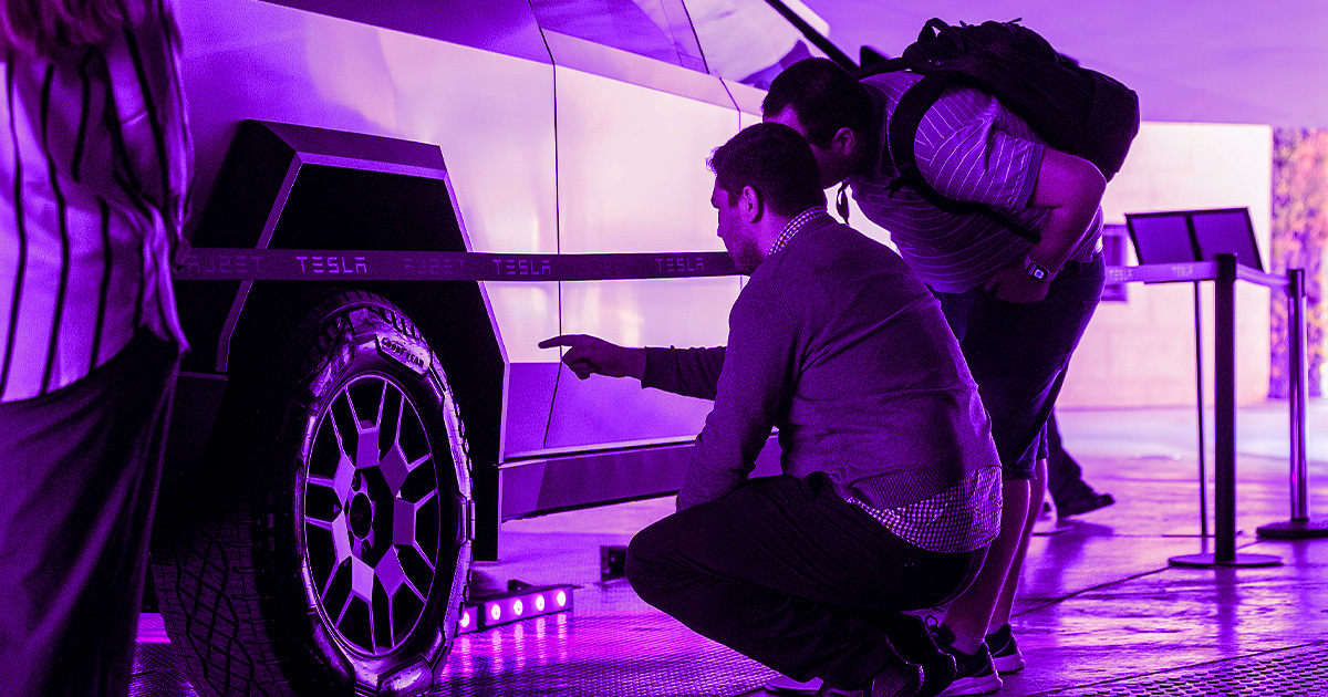 Tesla Quietly Contacting Early Cybertruck Buyers to Replace Their ...