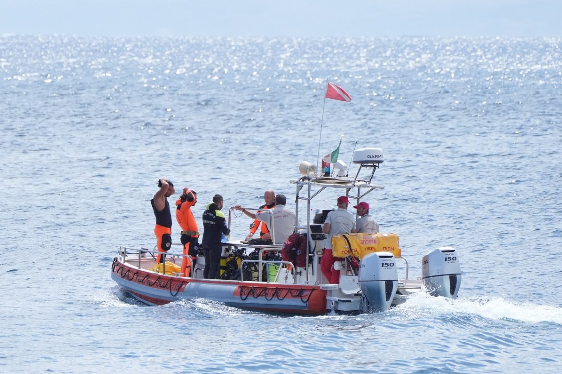 There's Something Unbelievably Strange About That Billionaire Yacht Sinking