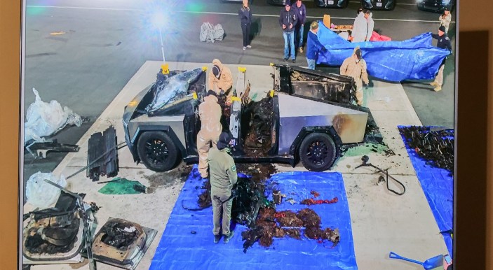 Cybertruck Burned So Severely That Its Driver's Bones Disintegrated