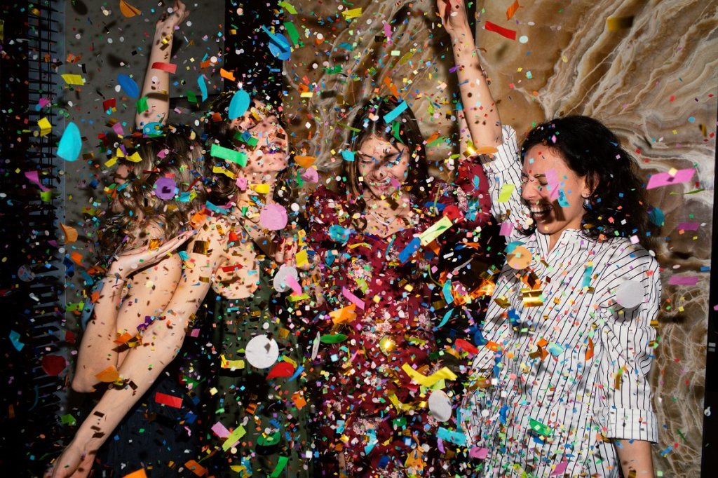 Police Shut Down AI Startup's Party as CEO Screams That "Aura Is Just ...