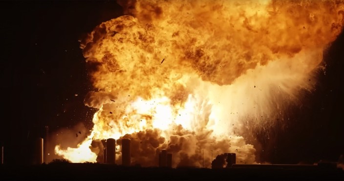 Part of Starship Explodes During SpaceX's Latest Test Flight