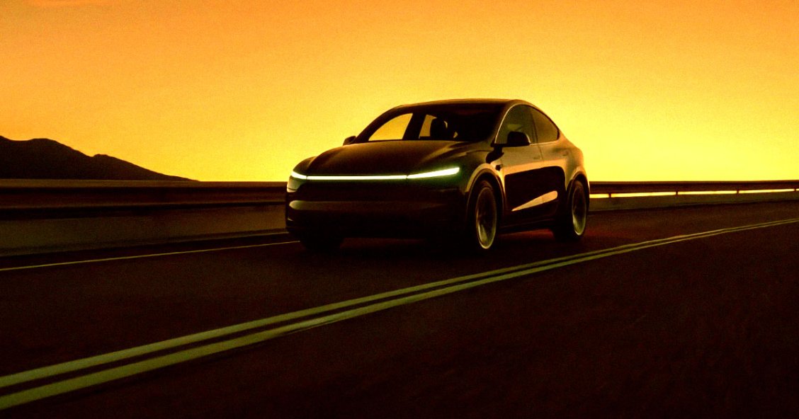 Tesla Rolling Out Robotaxis With Human Drivers in the Driver's Seat ...