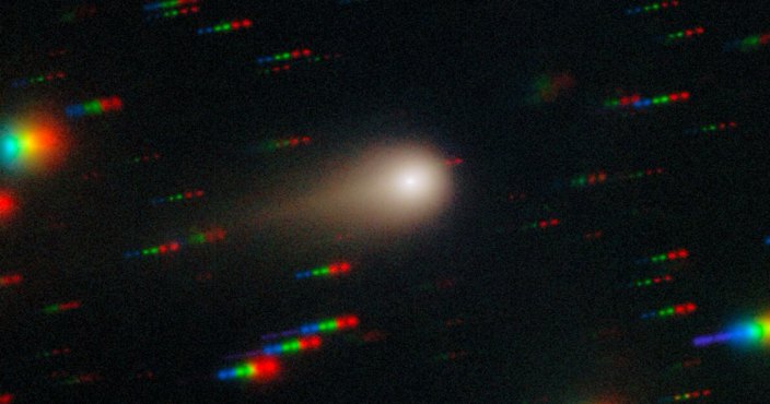 Mysterious Object Headed Into Our Solar System Is Changing Shape, New ...