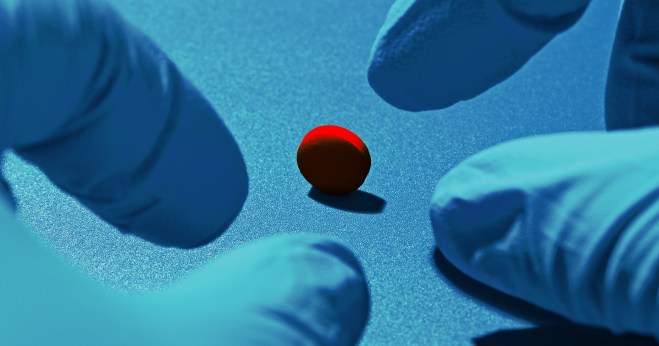 Reddit's AI Suggests That People Suffering Chronic Pain Try Opioids